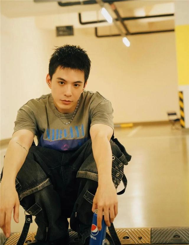 All the members of "Canglan Jue" are handsome and handsome, and all of ...