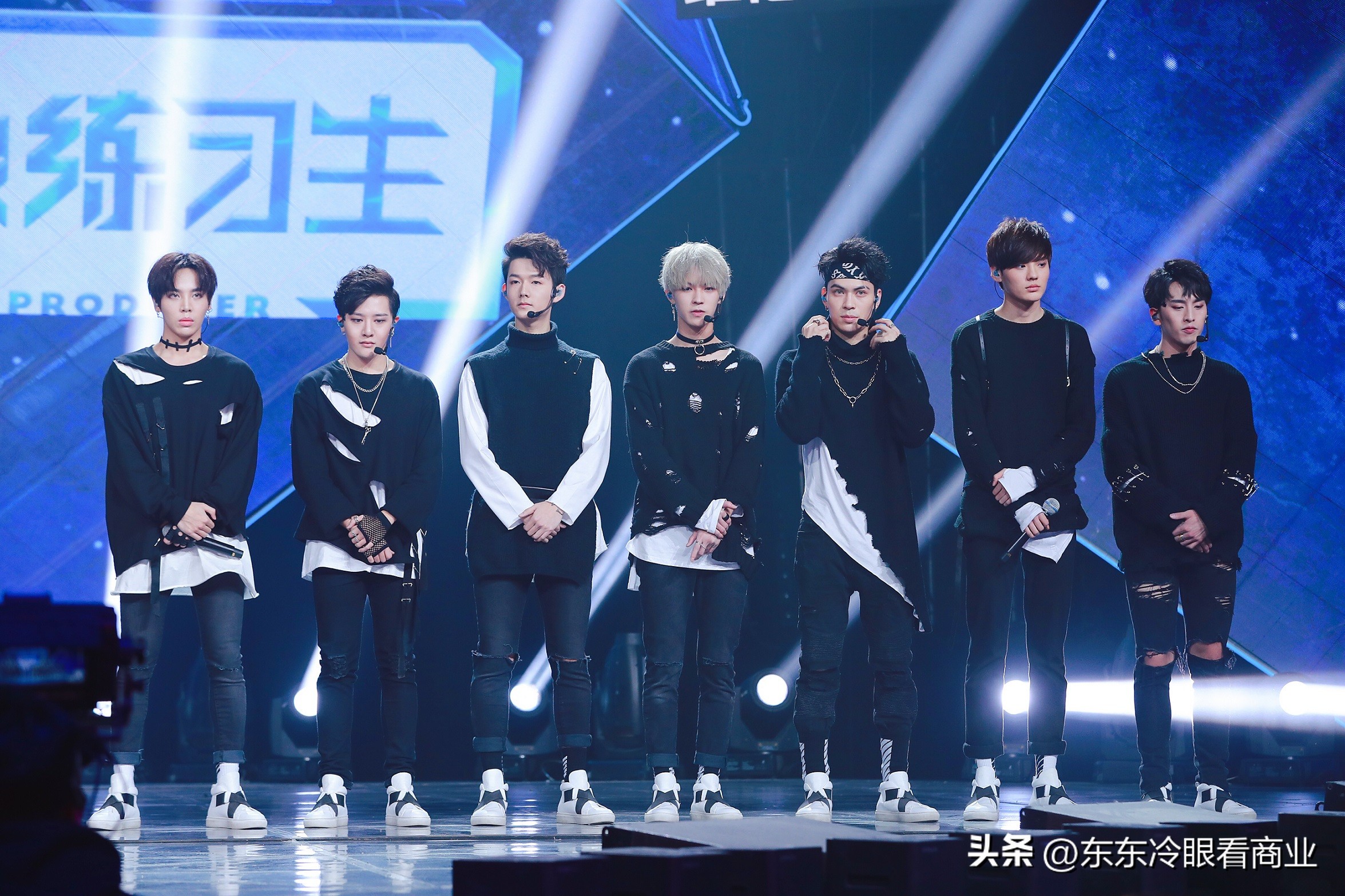 Why do "idols" like to sing, dance and rap?What did the top stream rely ...