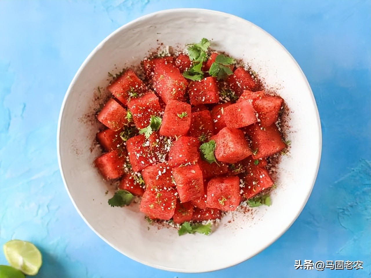 Teach you how to make a simple and delicious chili lemon mixed with ...