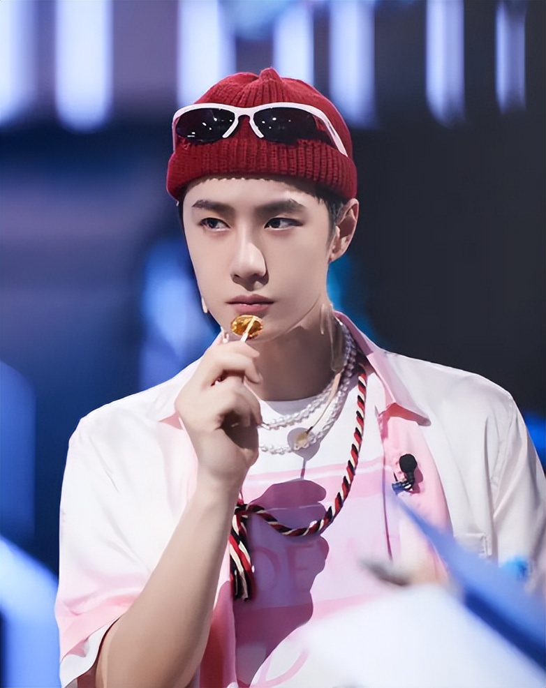 The fifth season of "This is Street Dance", Wang Yibo's body control is ...