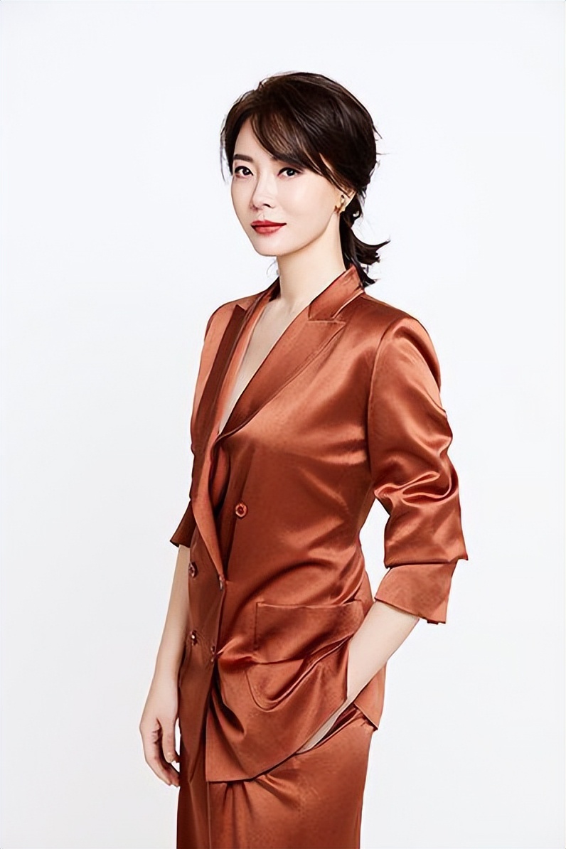 Chen Shu: A late bloomer, her husband cheated in her first marriage ...