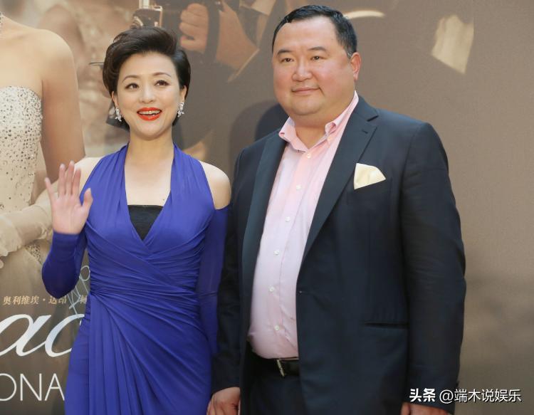 55-year-old Yang Lan was frozen 2.7 million yuan, actually controlled ...