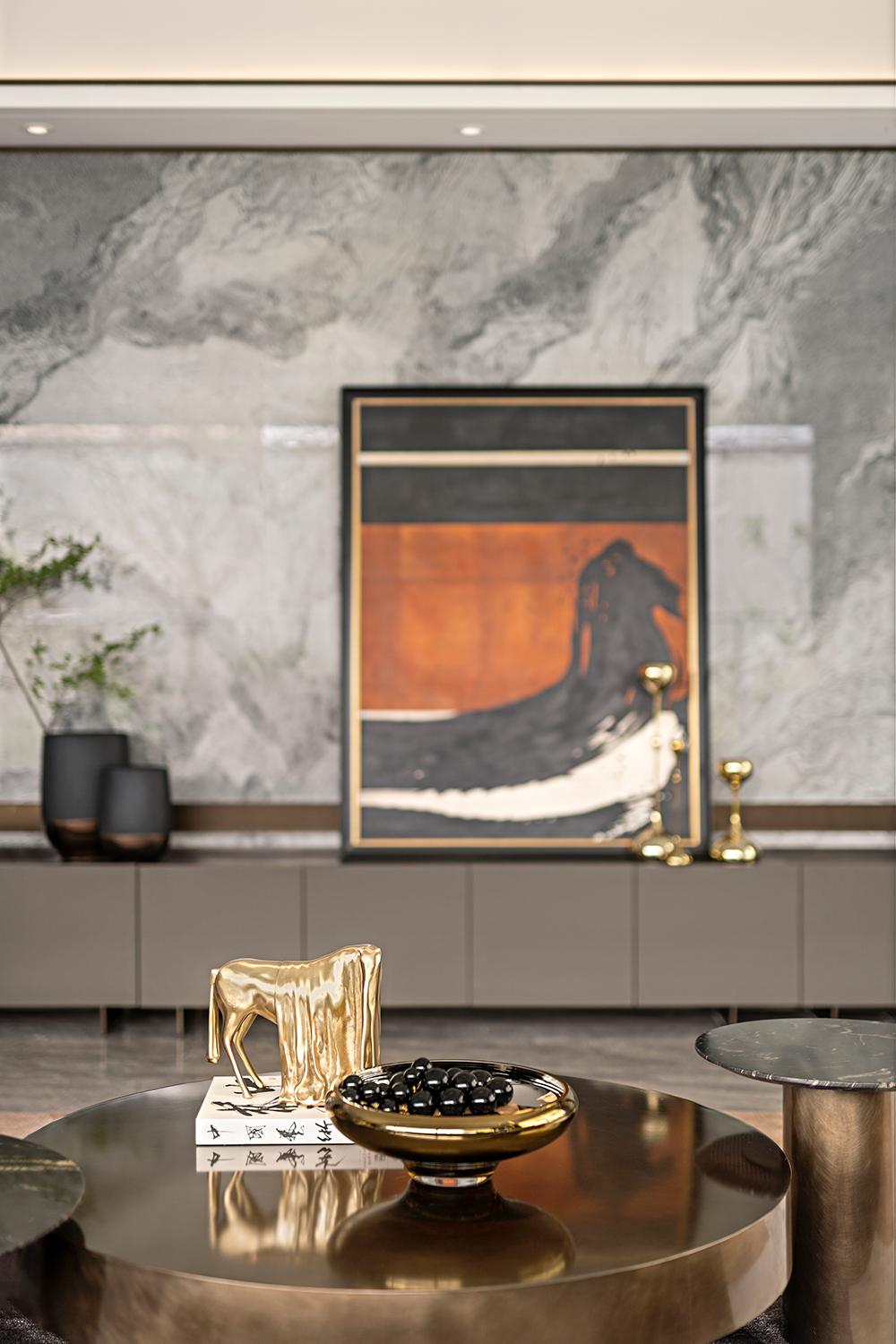 Wu Wenli: 300㎡ elegant and luxurious mansion, secluded in the east, in ...