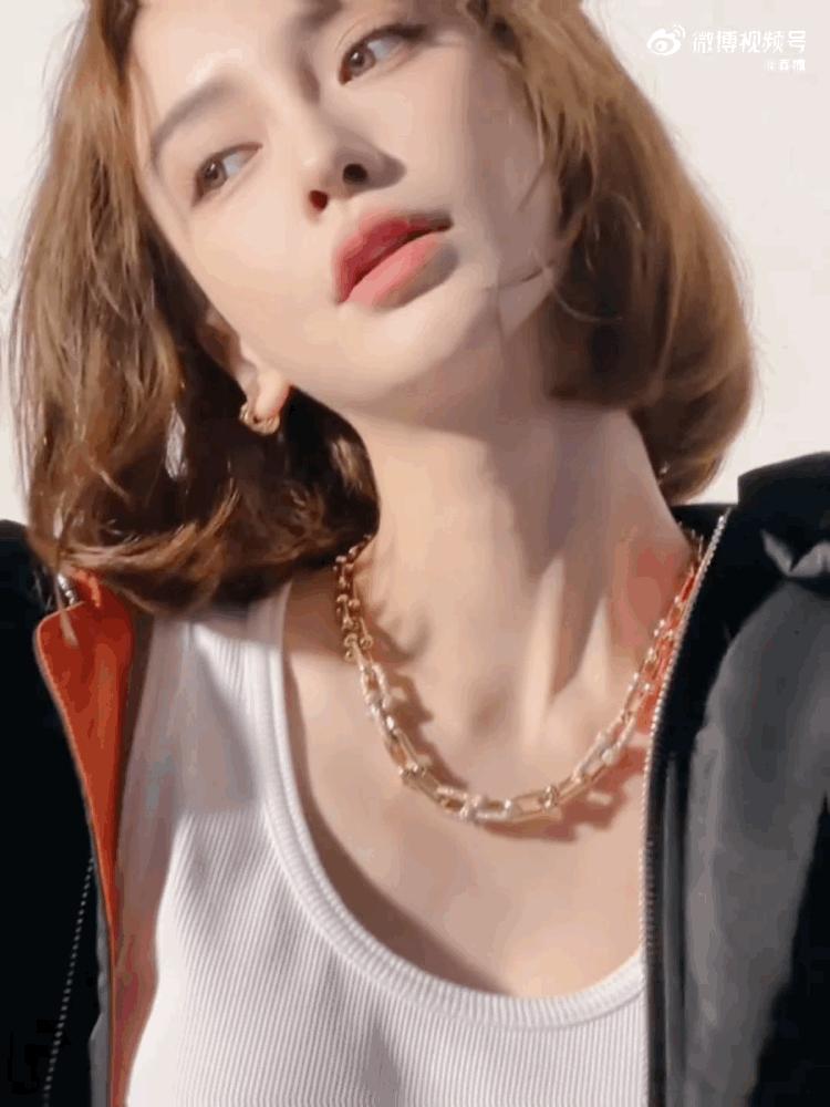 Angelababy's short hair and face shape exposed, this shape is simply ...