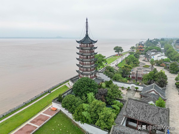 In addition to watching the tide, Haining actually has so many ...