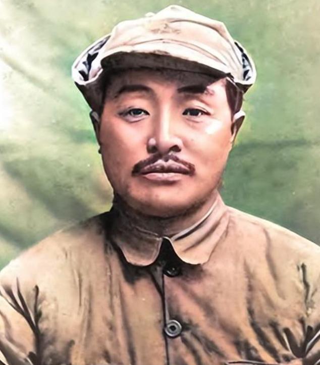 In 1975, when Premier Zhou attended the funeral of He Long, Ye Jianying ...