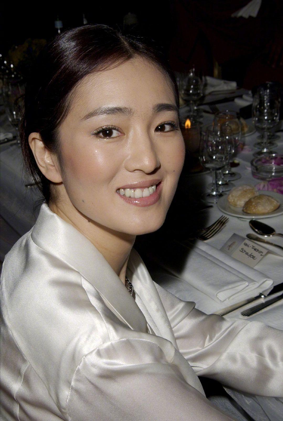 Gong Li: How beautiful was it when you were young?On the red carpet ...