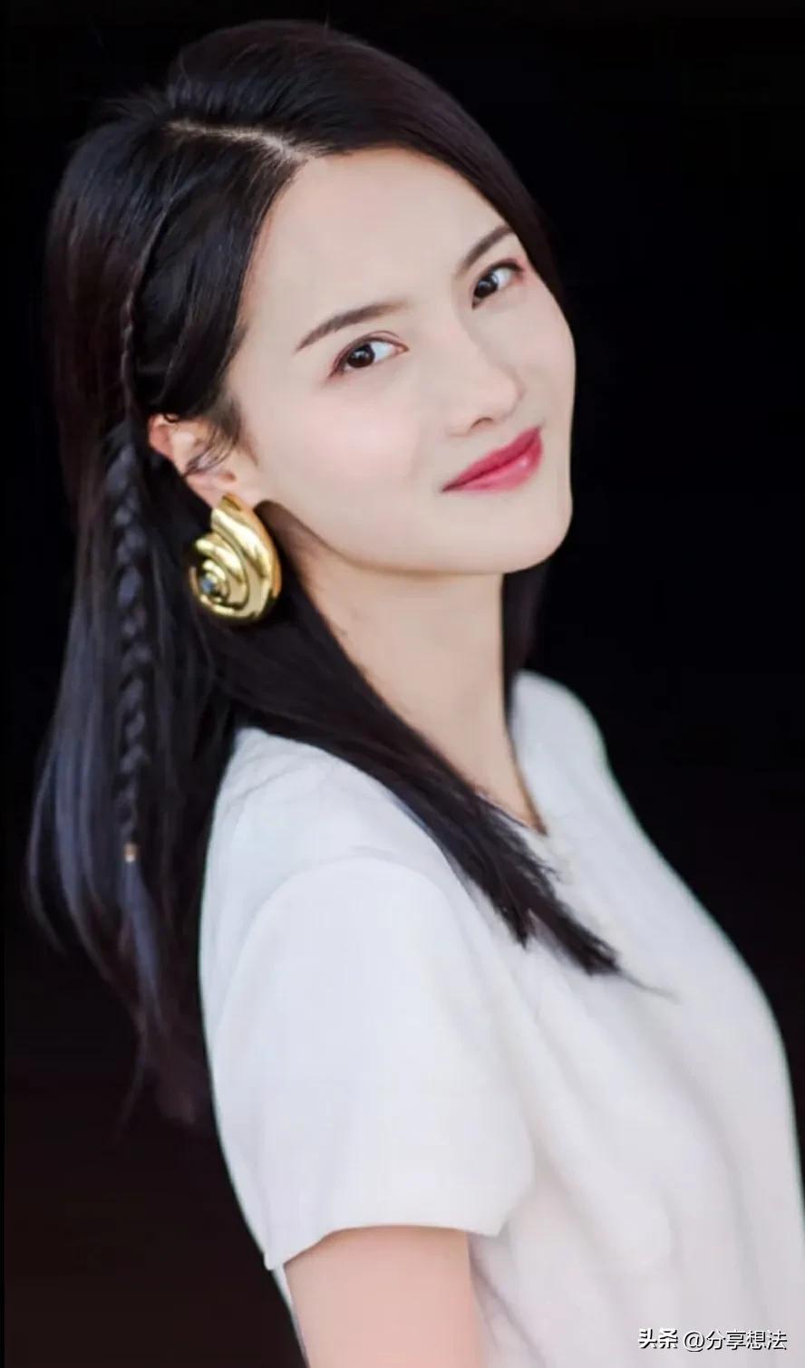 Zhang Zhixi star wallpaper (3) - iNEWS