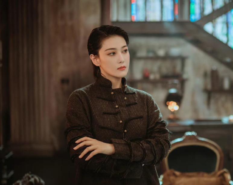 He obviously has a shrewd face, but he wants to play "Silly White Sweet ...