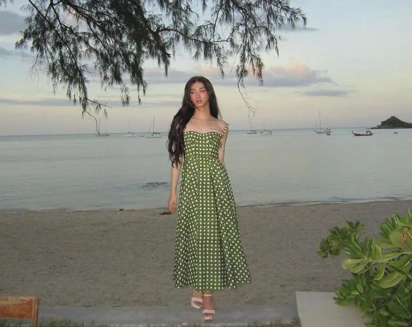 Yi Neng traveled to Thailand quietly. His 21-year-old son challenged ...