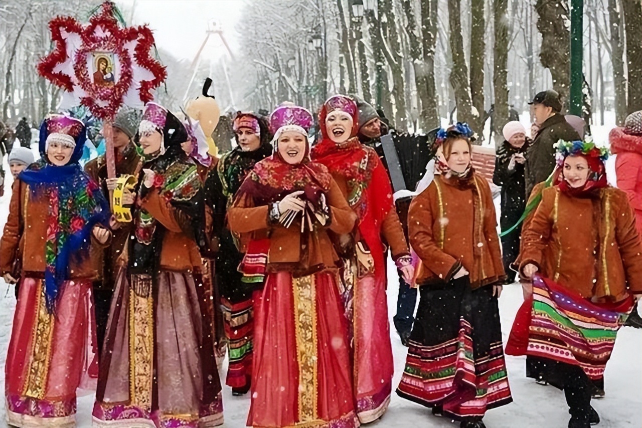 What role has Russia's social and cultural development played in ...