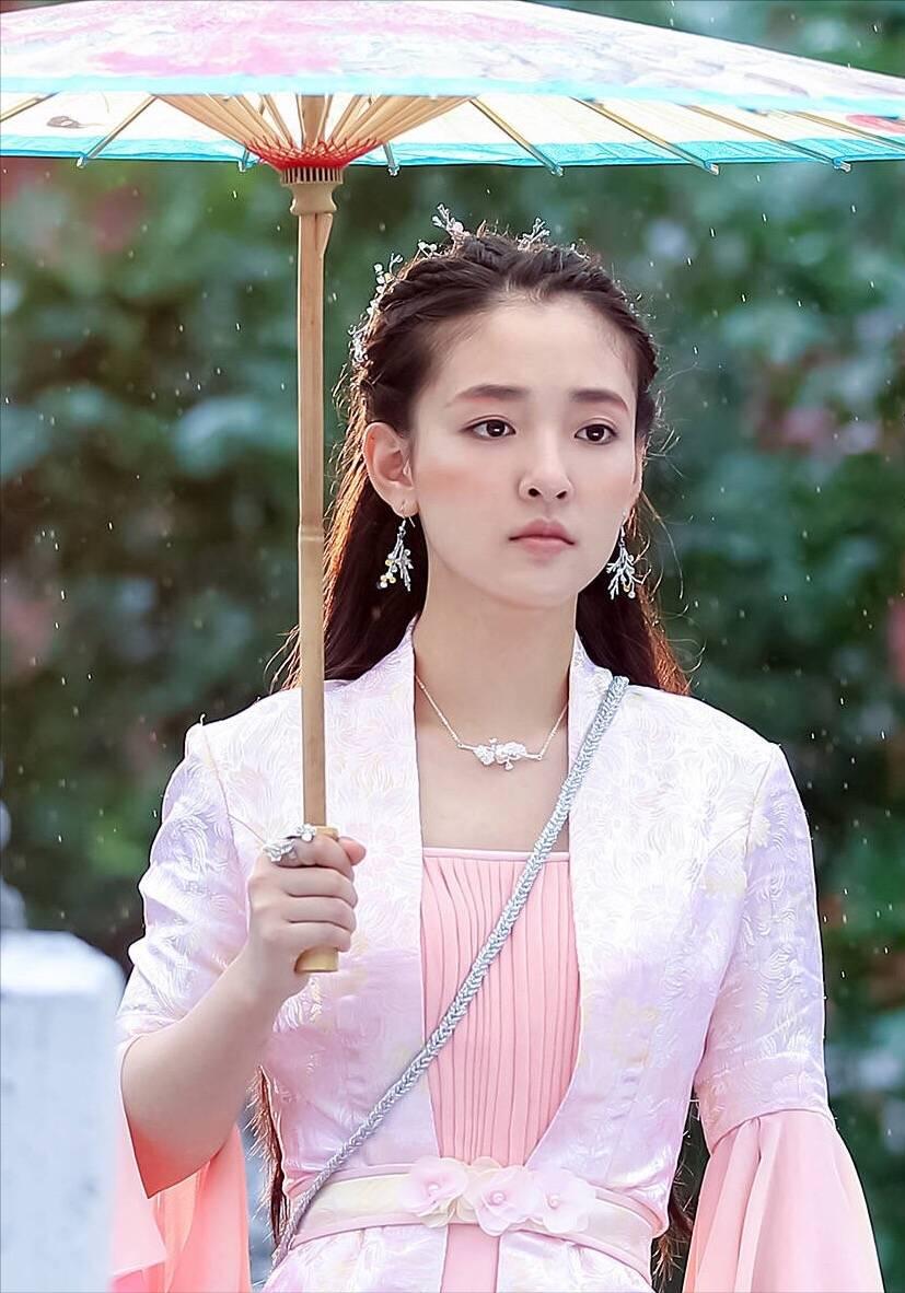 After the performance of Chengfeng 2023, how many people did Wu Qian slap in the face with her ...