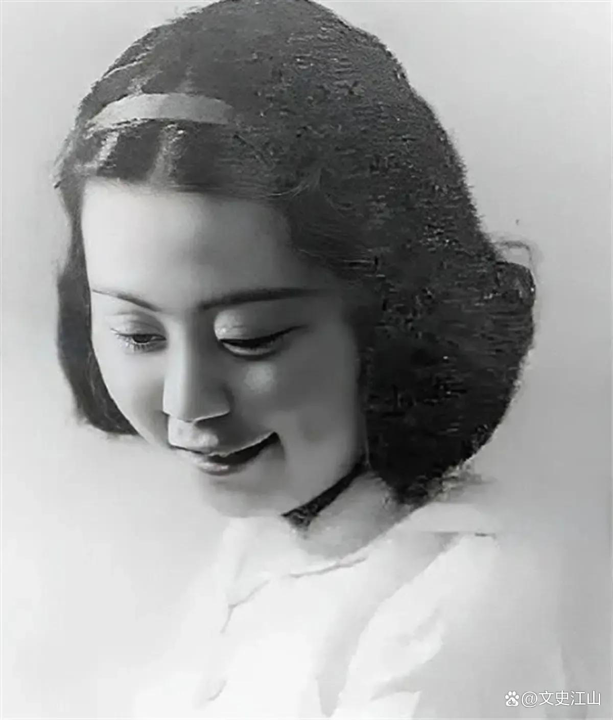 Anna Shen, the Spy Rose that Blooms Thorn Flowers in the Darkness ...