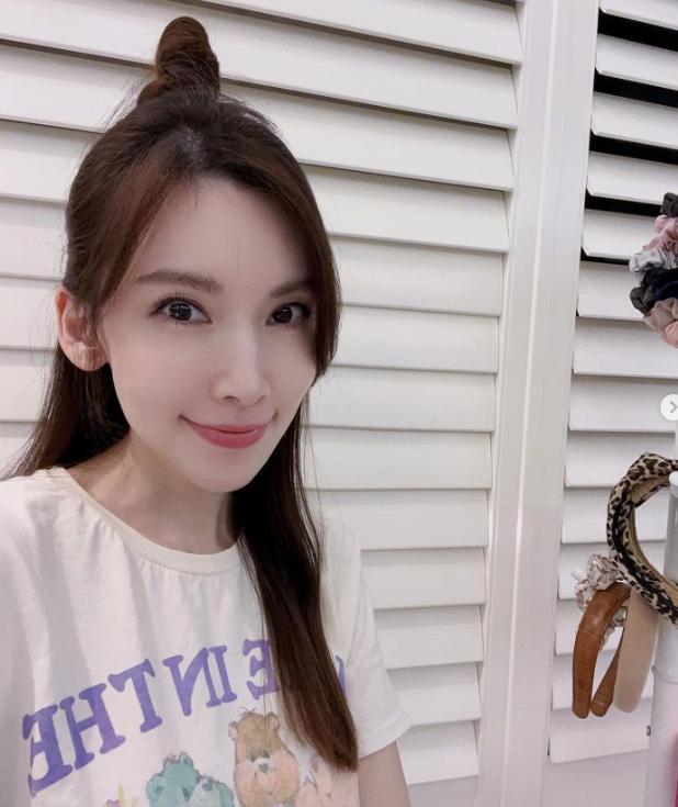 Chen Ruoyi showed happiness in a high-profile manner, accompanied Lin ...