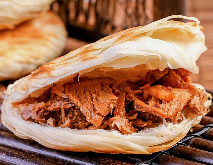 Food can always treat people equally and make everyone surrender - iNEWS