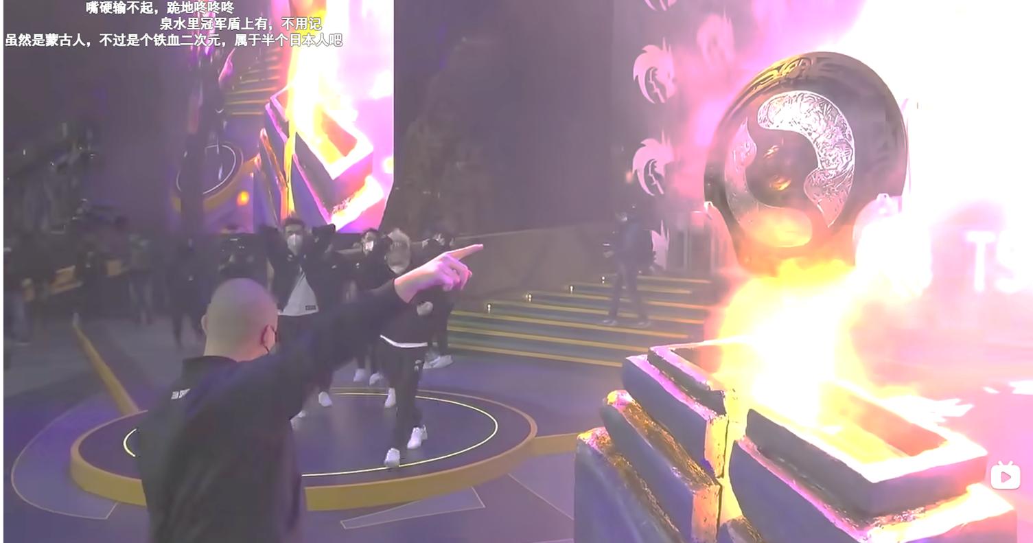 S12 exploded!What little secrets are hidden in the gestures that ...