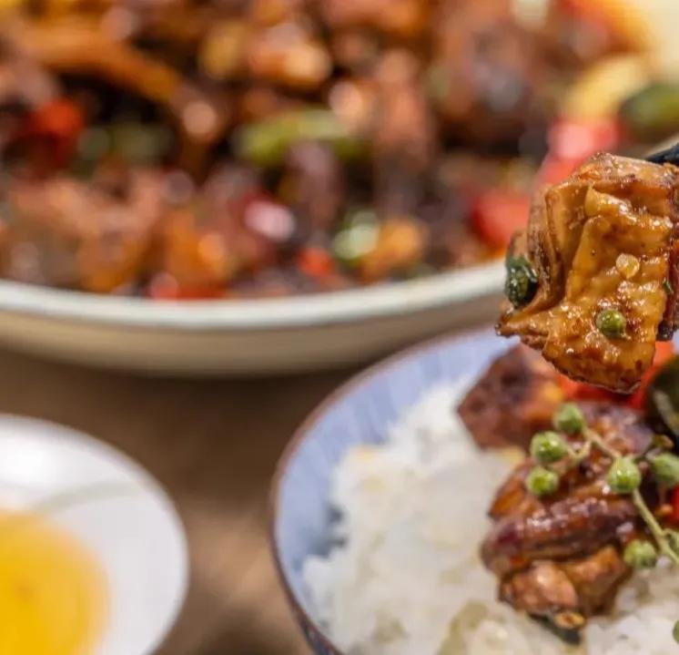 Daqian Roast Chicken - iNEWS