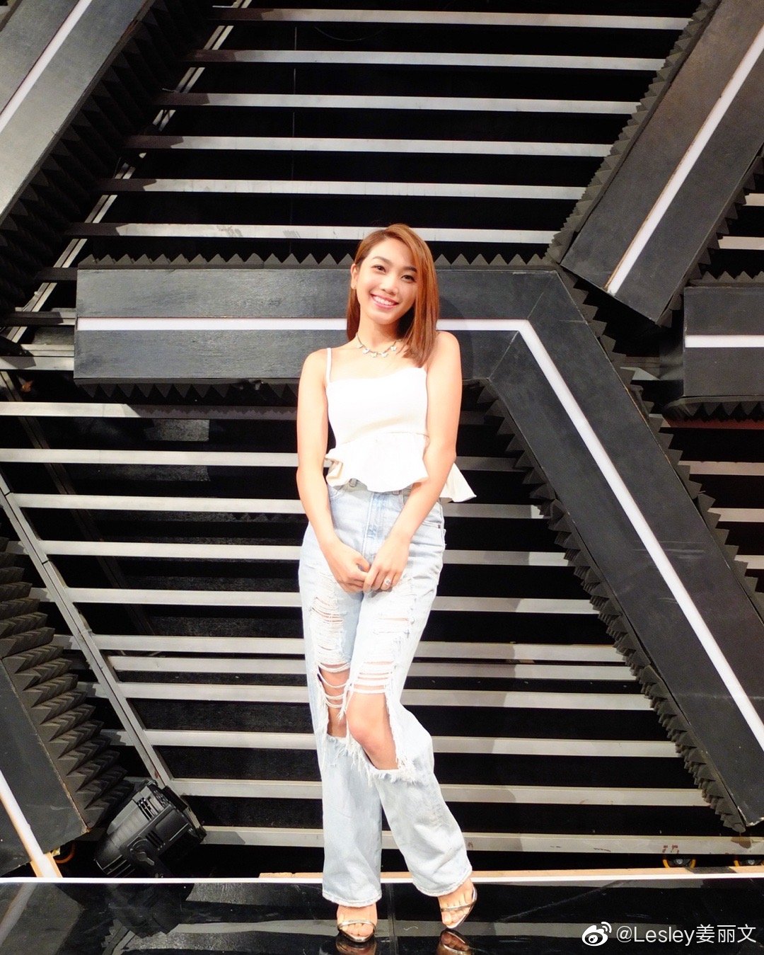 Well-known Hong Kong stars recently exposed!Looking haggard and in a ...