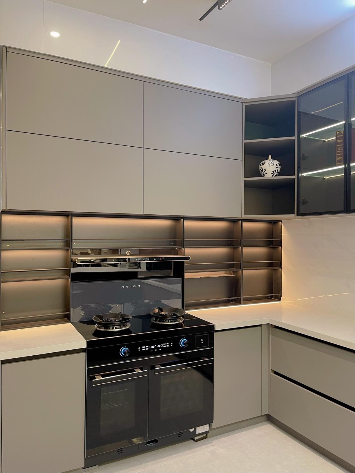 Who is better between the frequency conversion integrated stove and the ...