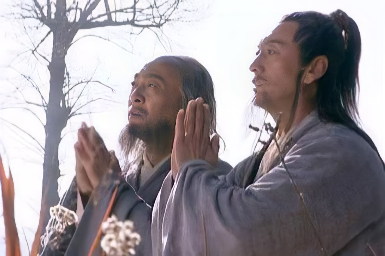 Why did the sweeper help Murong Bo?Look at his relationship with the ...