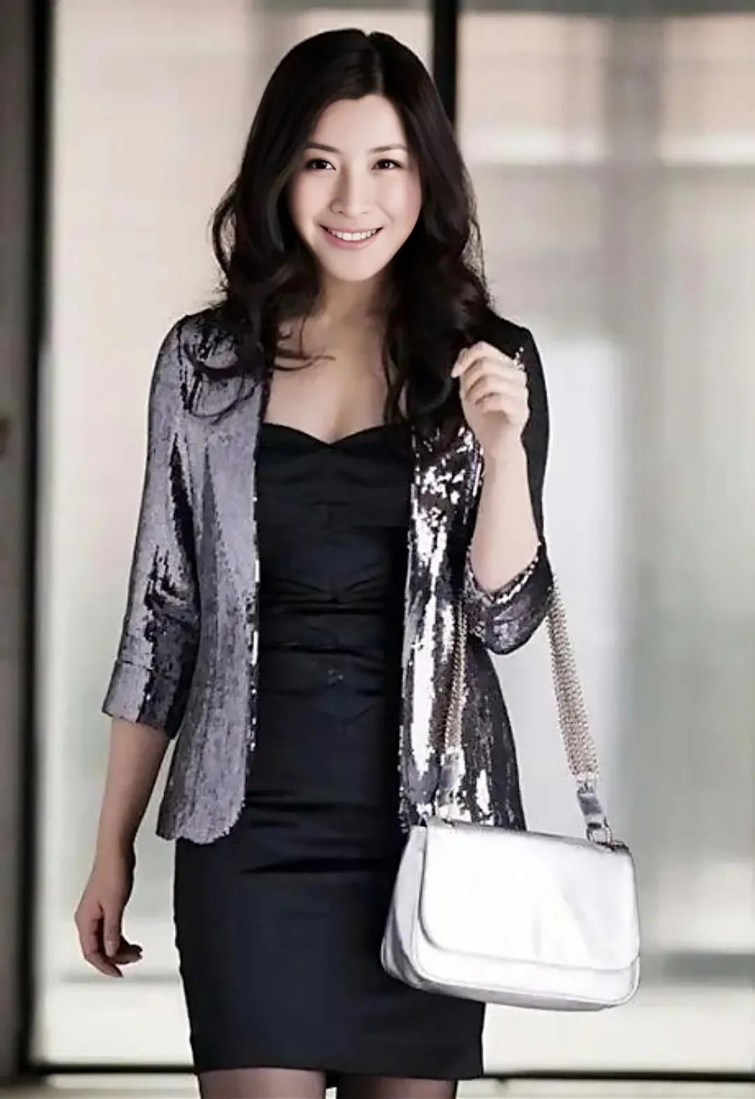 Wang Yajie is so feminine - iNEWS