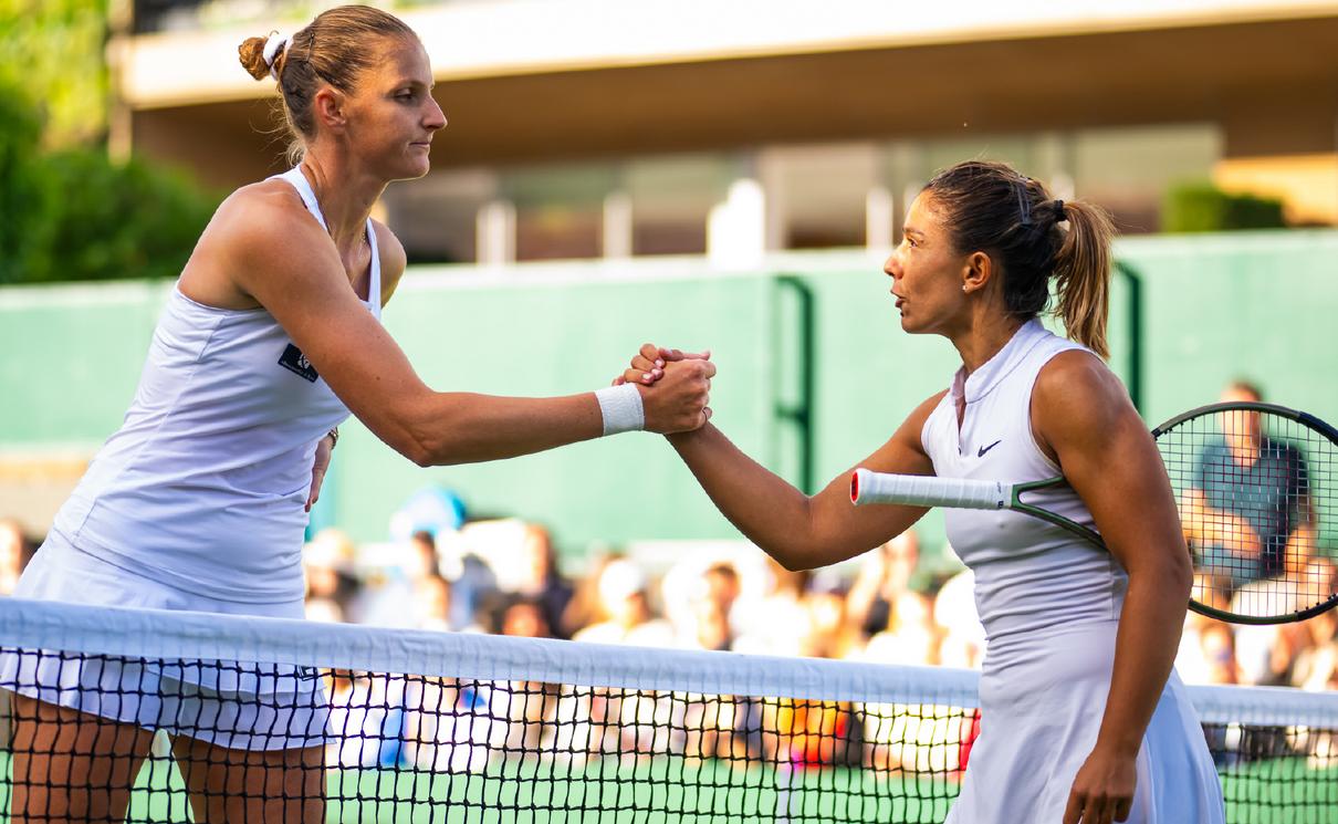 0-2! Wimbledon was a blast, the former No.1+18 seed lost to No.225 ...