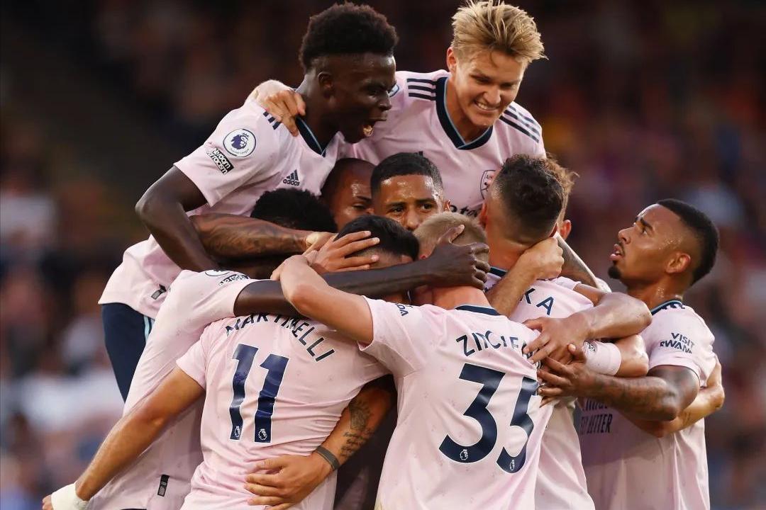 Premier League debut MVP!Arsenal's 21-year-old boy became famous - iNEWS