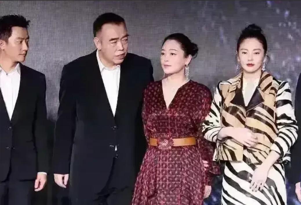 54-year-old Chen Hong and her husband attended the event separately ...