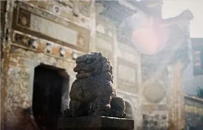 Exploring Millennium Ancient Sites: Zou Family Ancestral Hall in Xiamei ...