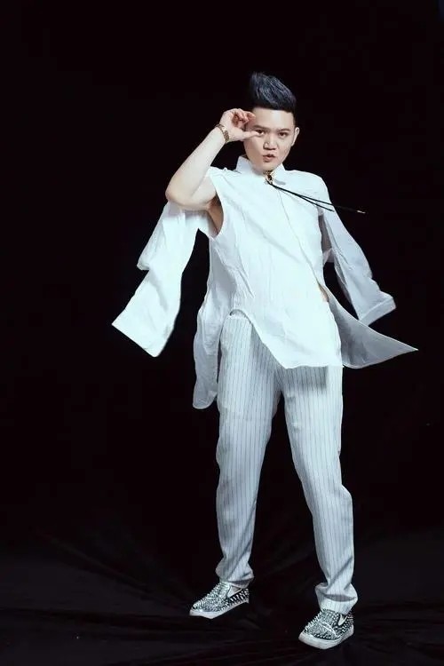 36-year-old singer Fu Song died. He suffered from oral cancer after ...