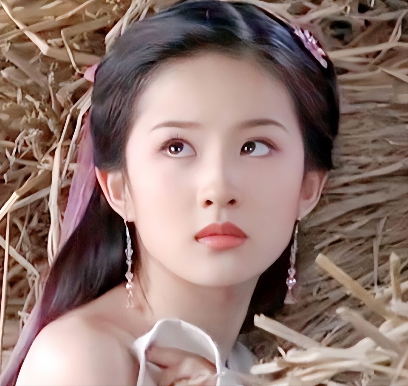 Liu Yifei and Yang Mi compete for beauty appreciation, who is the real ...