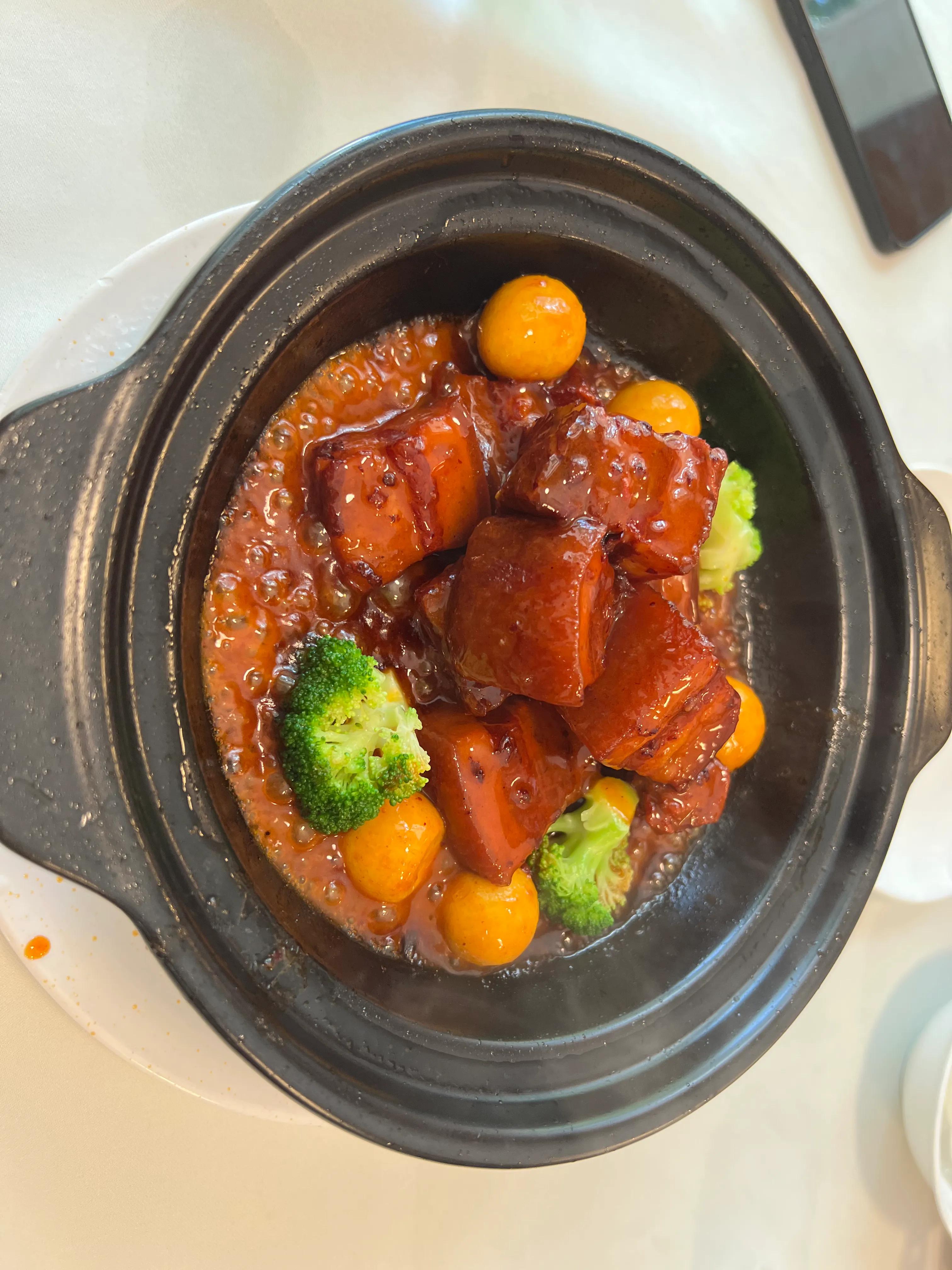 Ah Jing Cantonese Cuisine: A Cantonese restaurant that won't step on ...