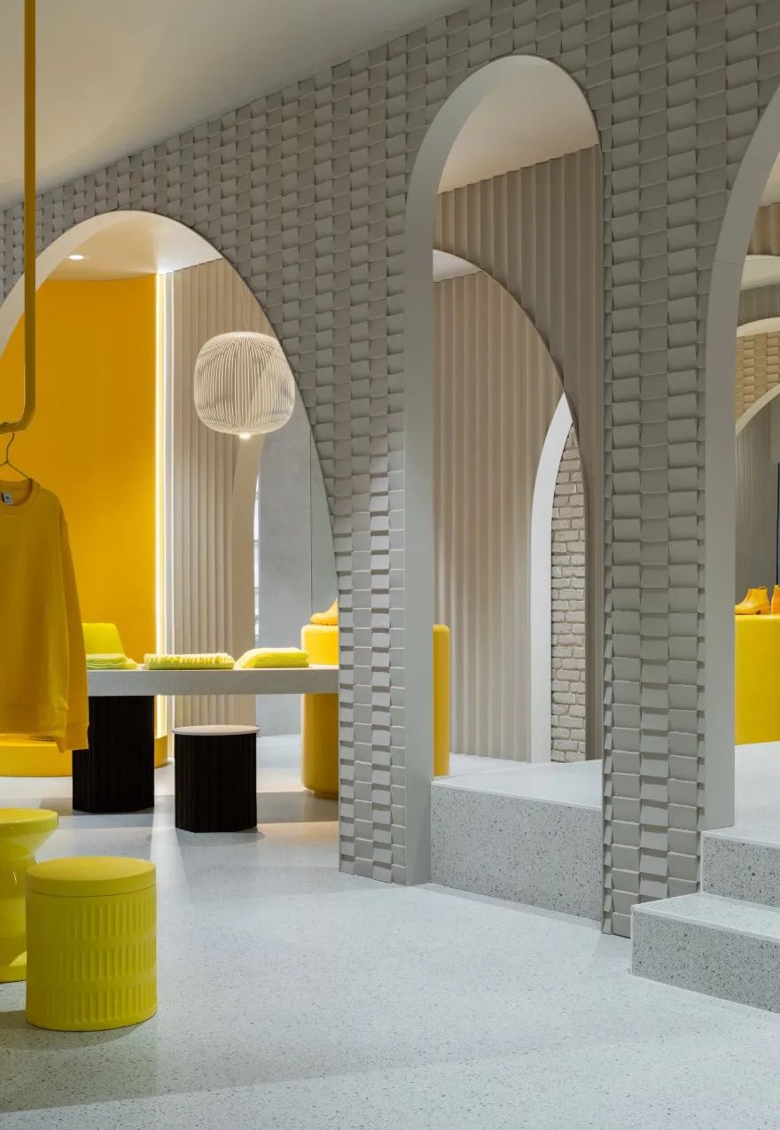 Koncept flagship store design in Spain - iNEWS