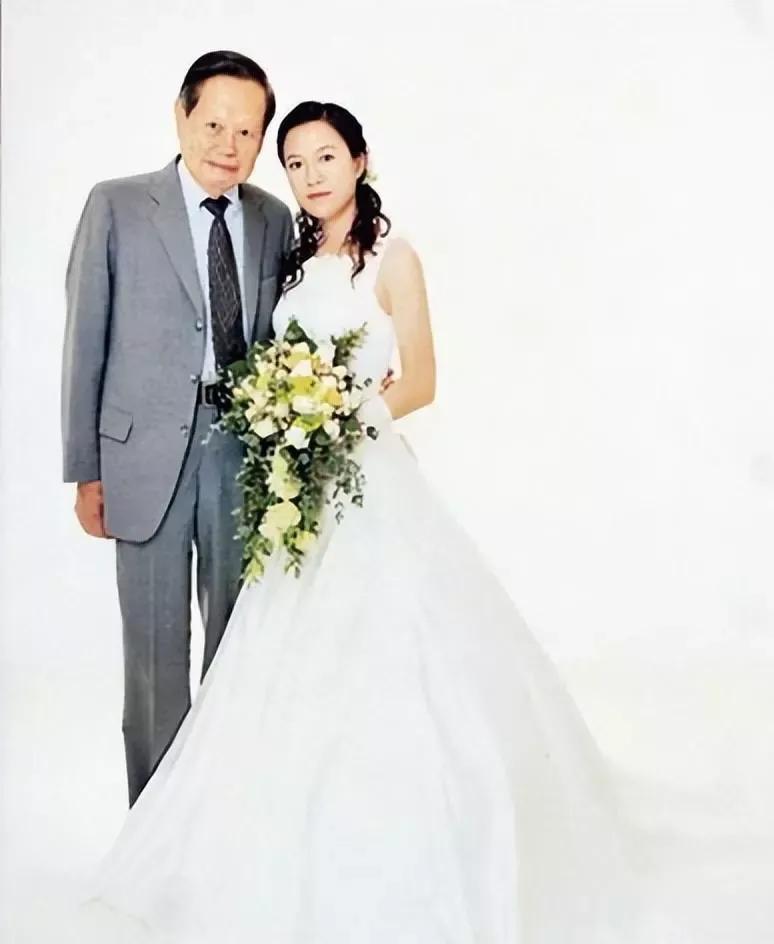 The love of the world, the love of Yang Zhenning and Weng Fan - iMedia