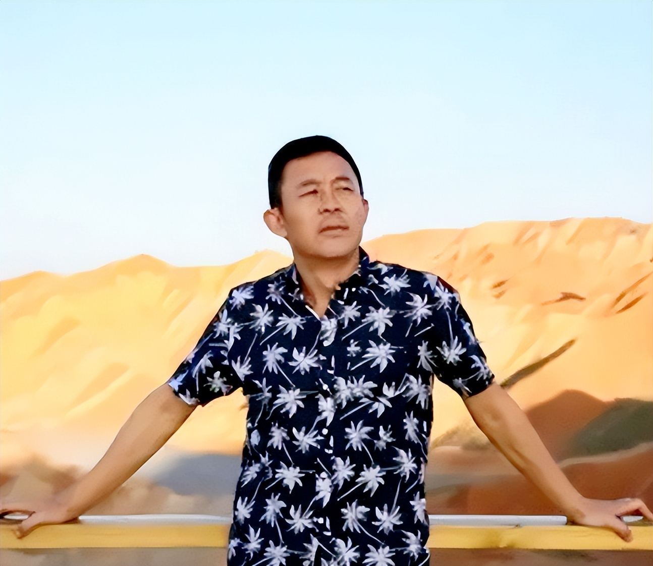 Hou Yong's three marriages were all young and beautiful. Netizens: His ...