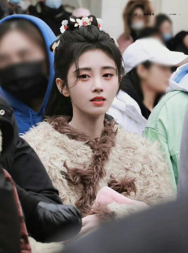 Who is Han Lingsha played by Ju Jingyi? - iNEWS
