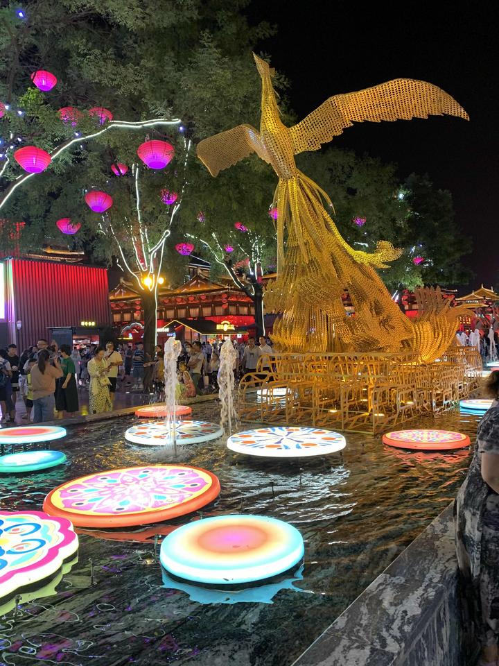 Xi'an "Datang city that never sleeps", a beautiful business card - iNEWS