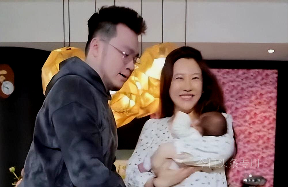 Yingda: I abandoned my son for 20 years and took back my eldest son Batu's surname, but now I ...