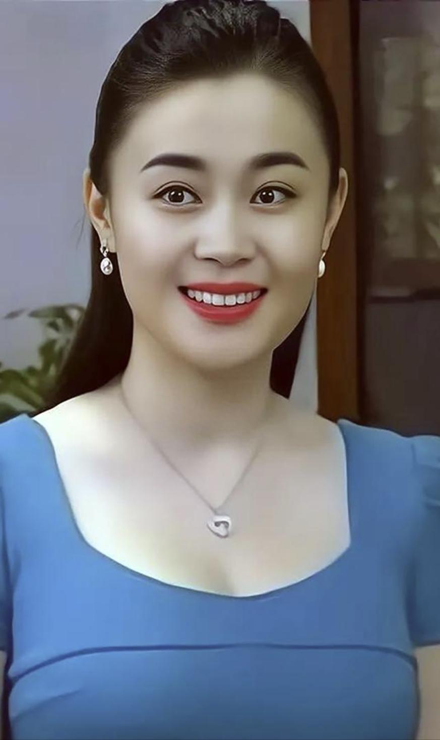 The five actresses who are close to Zhao Benshan are all fair-skinned ...