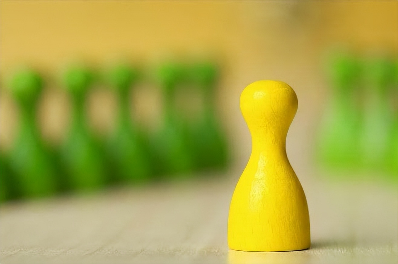 Have the courage to be different, but also have the perseverance to be ...