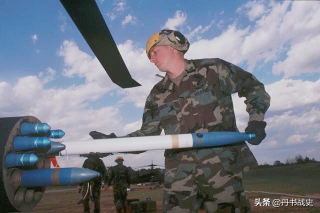 Soldiers' DIY weapons, the XM-477 towed rocket launcher of the 101st ...