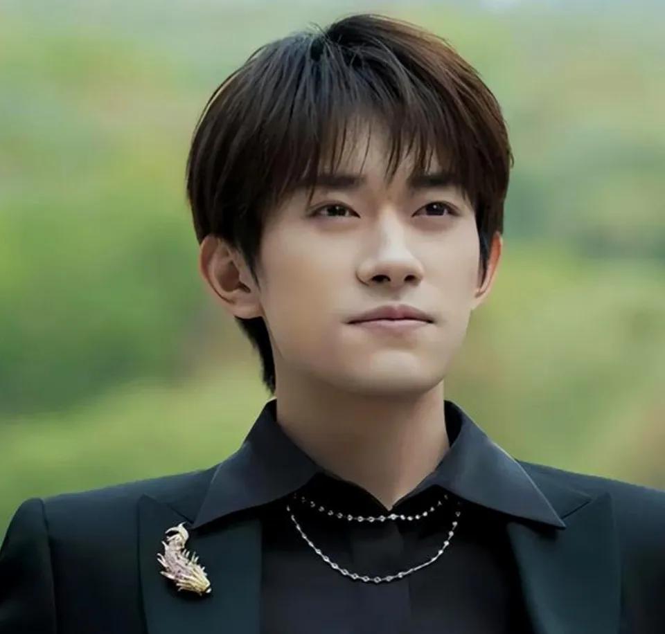 The unknown secret of Yi Yang Qianxi - iNEWS