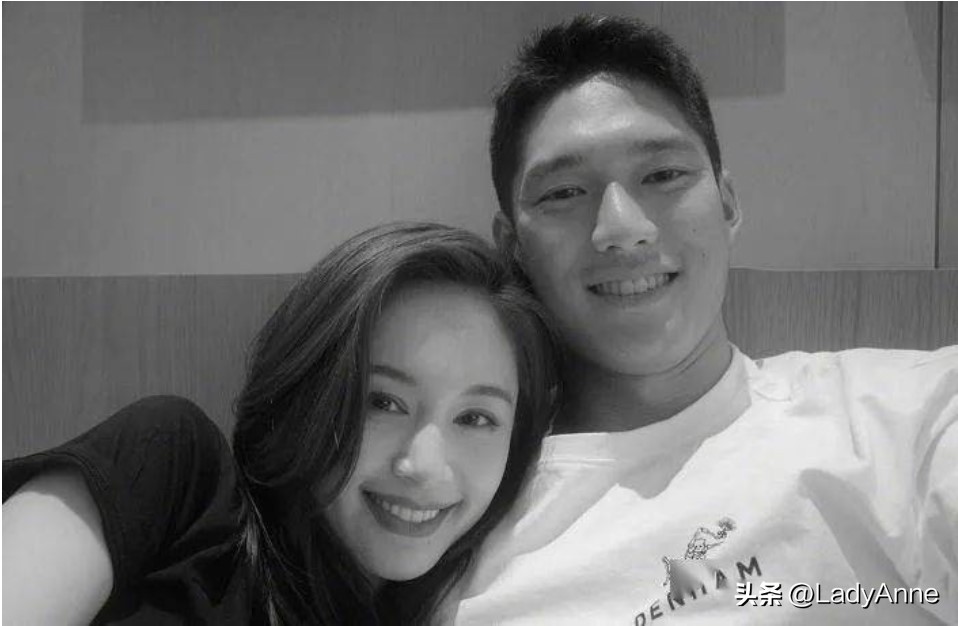 Wang Ziwen plays [Three-Body Problem] Ye Wenjie, a young man with a ...