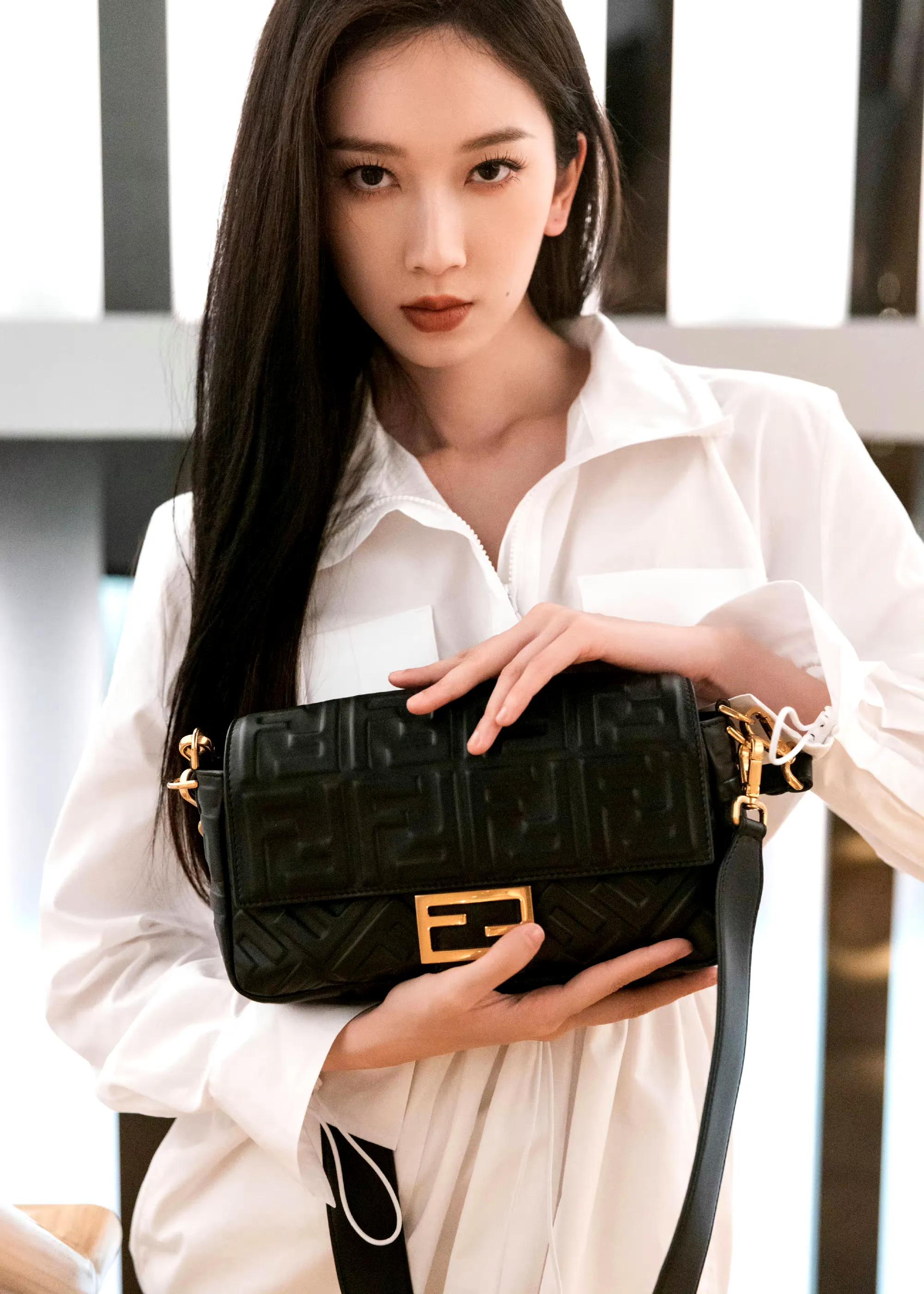 Liu Lingzi's beautiful picture - iNEWS