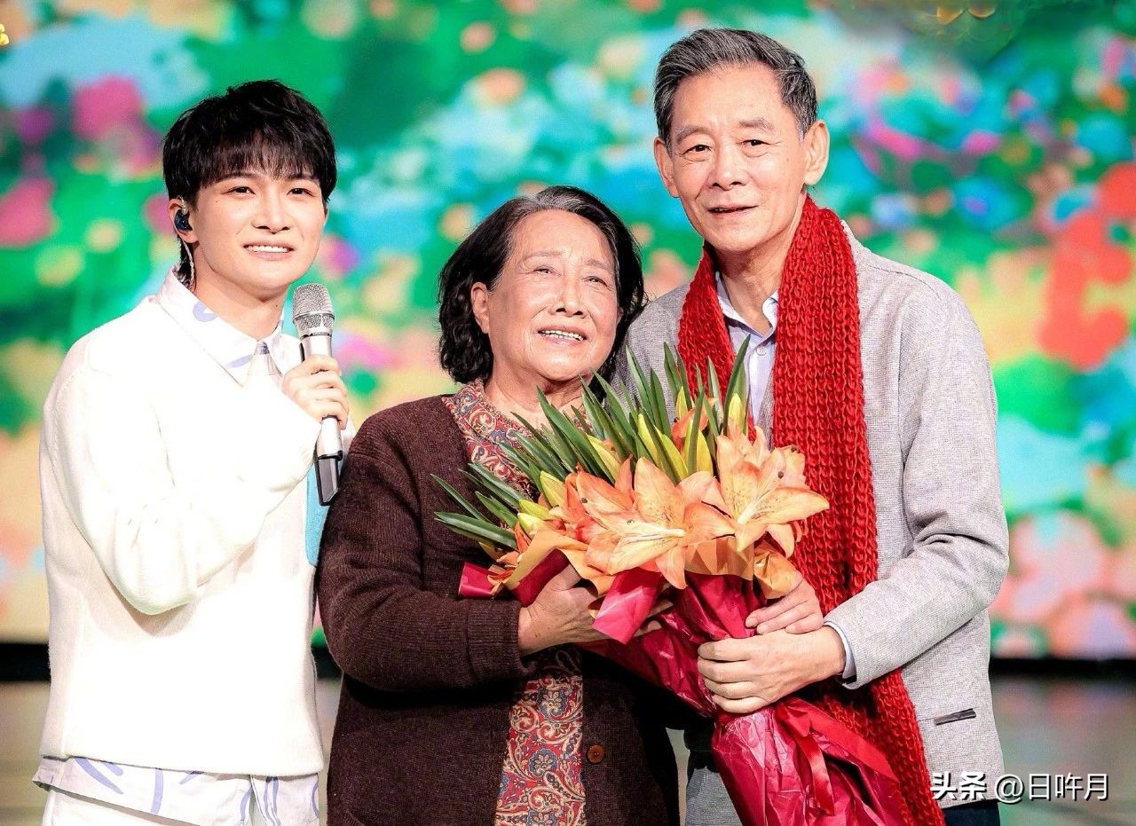 The CCTV Spring Festival Gala singing and dancing programs are more ...