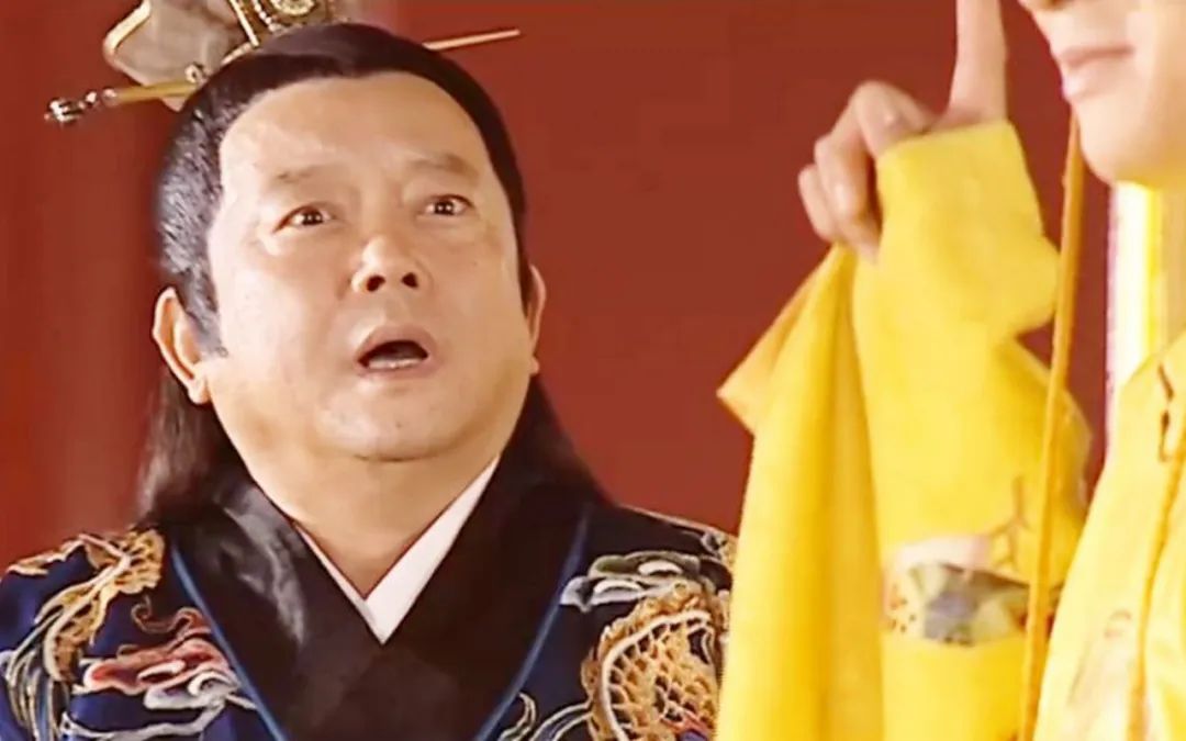 Yang Lian was imprisoned, his ribs were broken all over his body, and ...