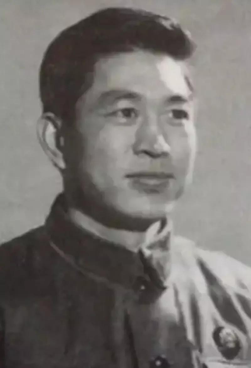 Jiang Qing passed away in 1991, and his ashes were kept in his daughter ...