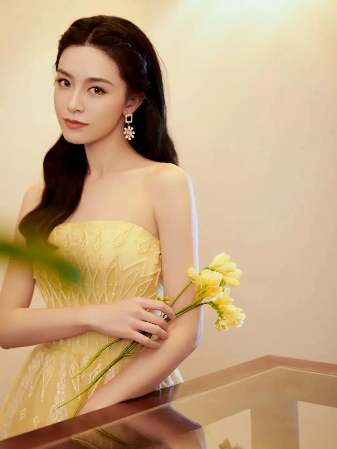 Charming pictures of Wen Yongshan, the top tender model in Hong Kong ...