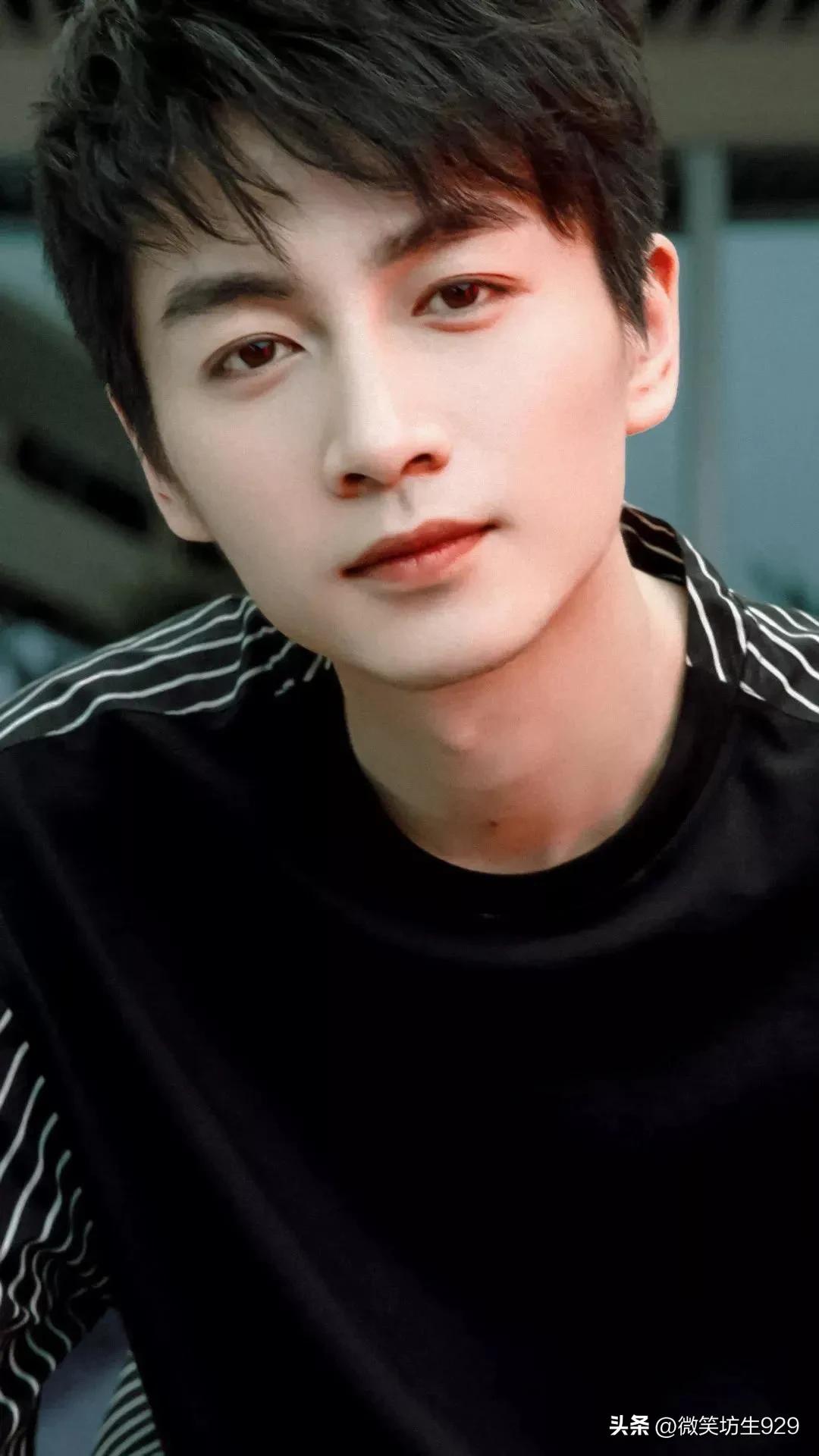 Photos of Chen Xiao's handsome moments - iMedia