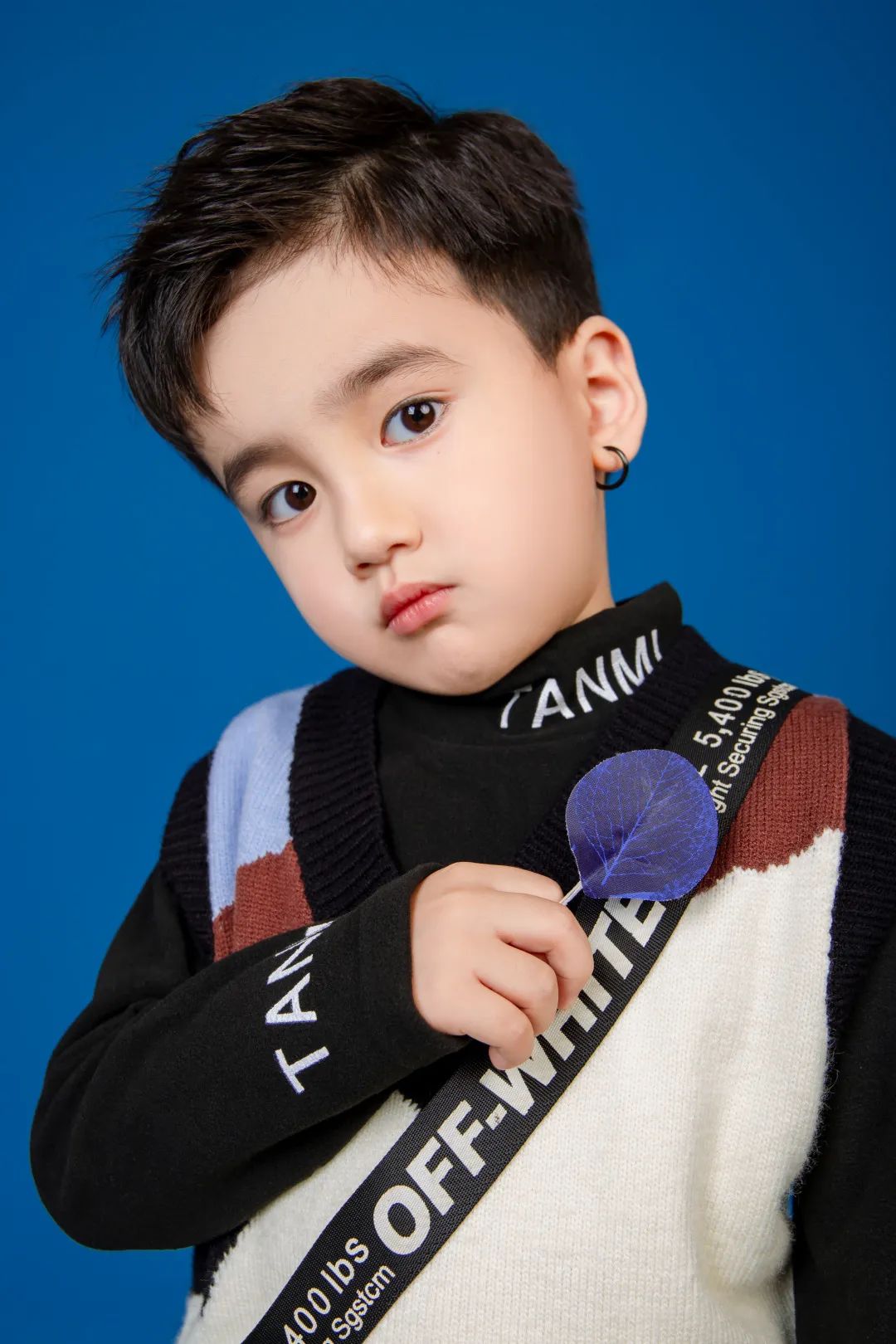 The most popular little supermodel - Li Haiming "Continue to work hard ...